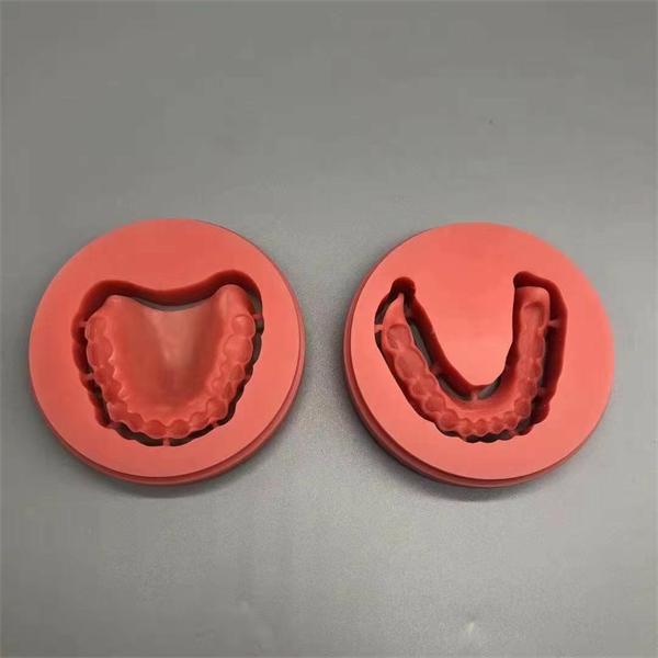Removable dental PMMA disc - dengman